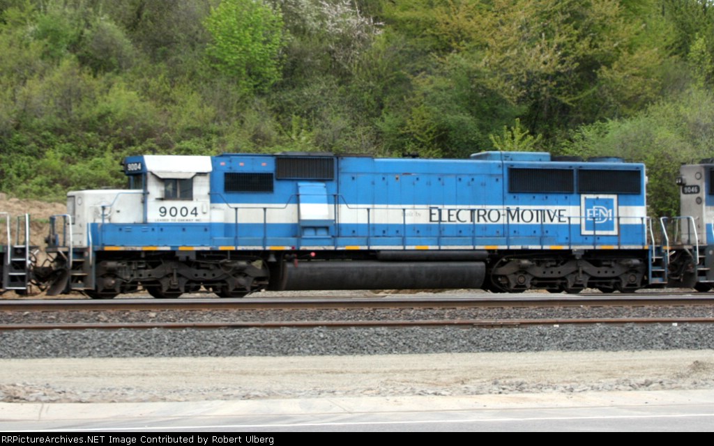 EMD 9004